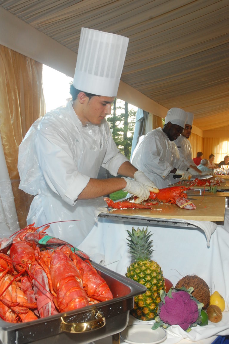 What Are Action Stations? - Club + Resort Chef