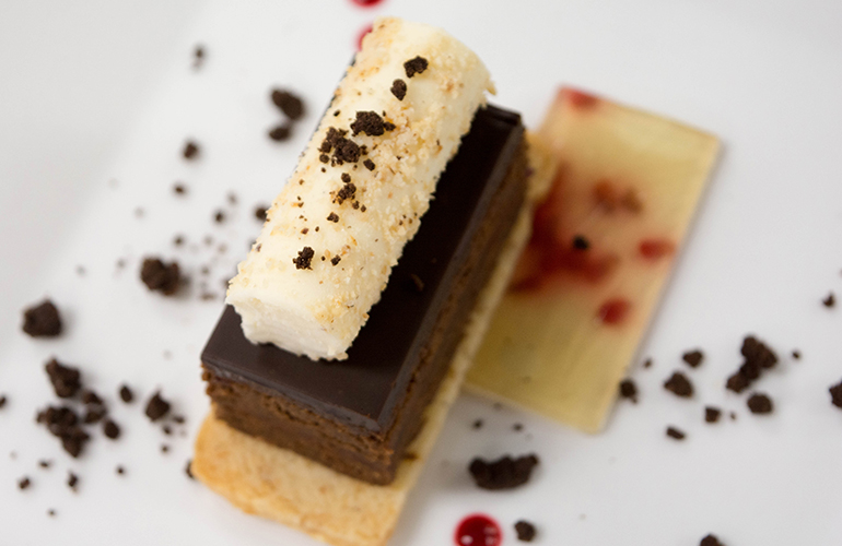 Perfecting the Finishing Touches on Pastry - Club + Resort Chef