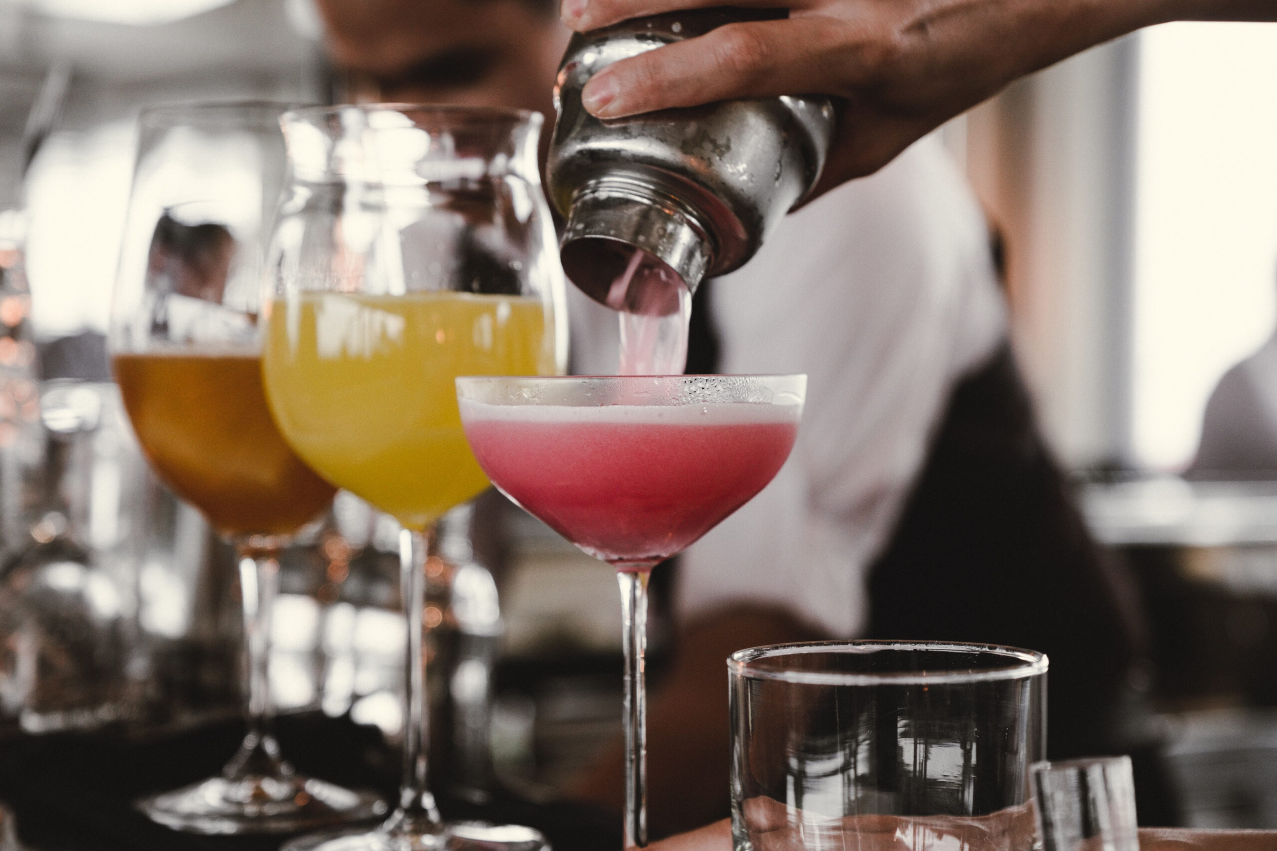 What Are the Top Adult Beverage Trends in Country Clubs? - Club ...