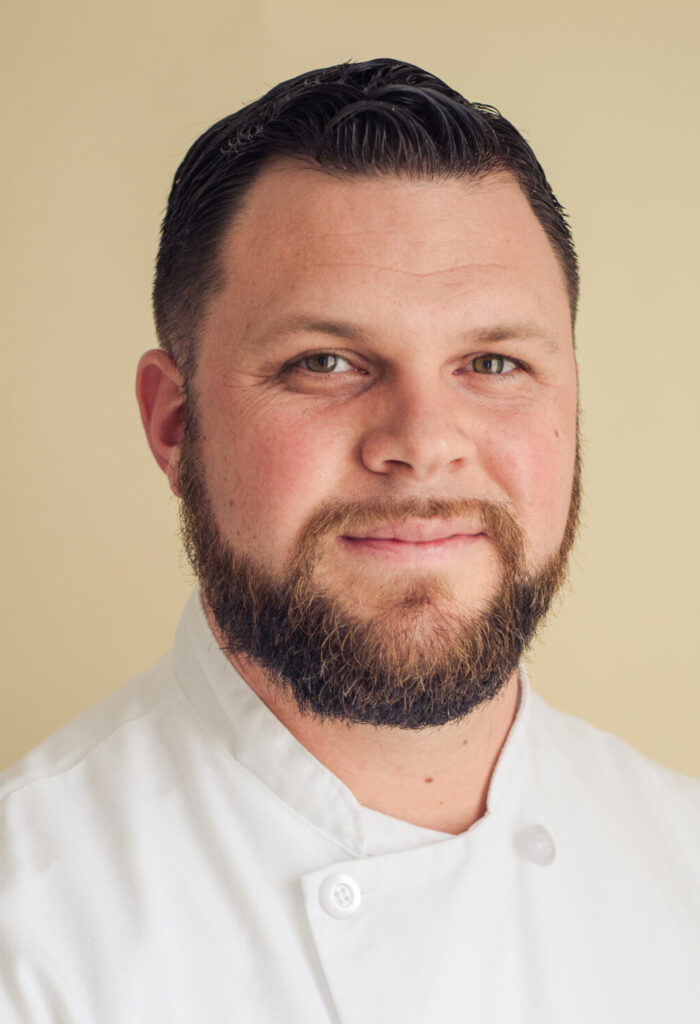 This Dungeness Crab Dish Spotlights Fresh Summer Seafood - Club ...