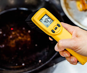 ThermoWorks: Industrial IR Gun - Club + Resort Chef